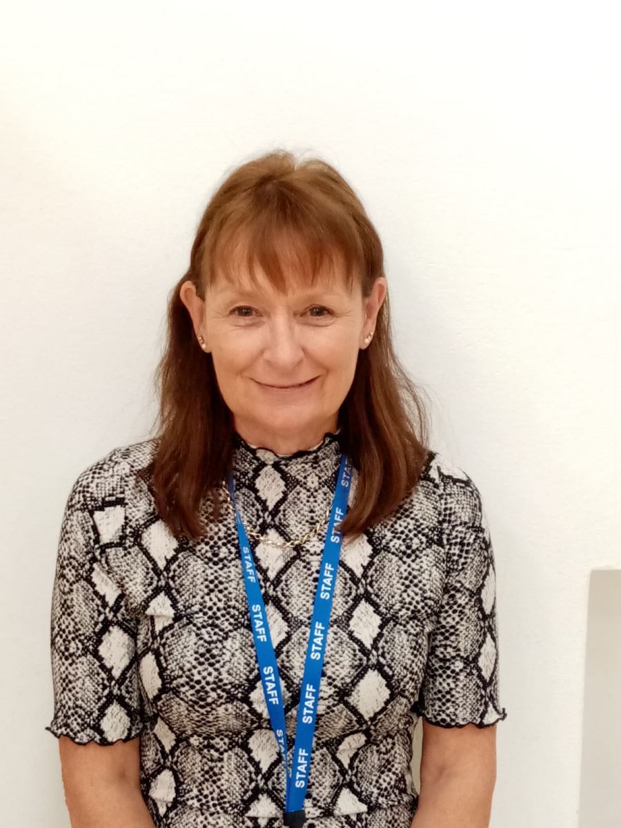 Meet the staff | Lowbrook Academy
